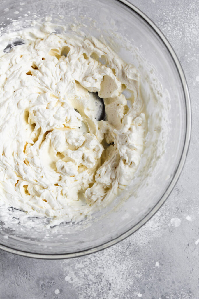 Baking 101: How to make Homemade Whipped Cream | The Sweet Occasion
