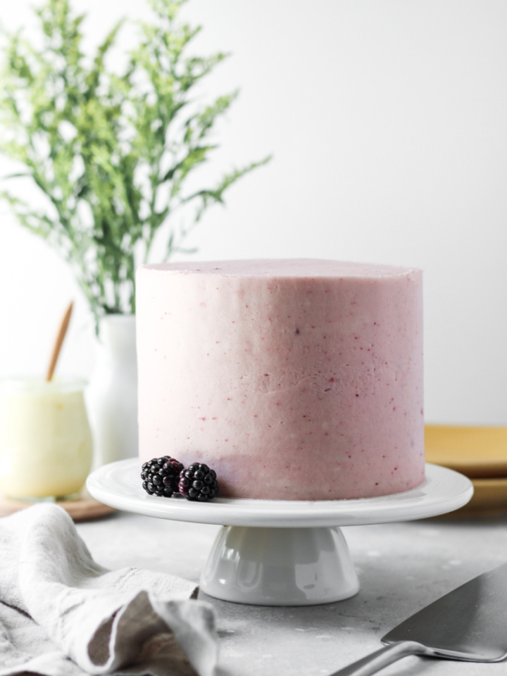 8 Inch Round Vanilla Cake Recipe | The Sweet Occasion