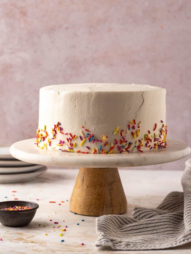 8 Inch Vanilla Cake Story | The Sweet Occasion