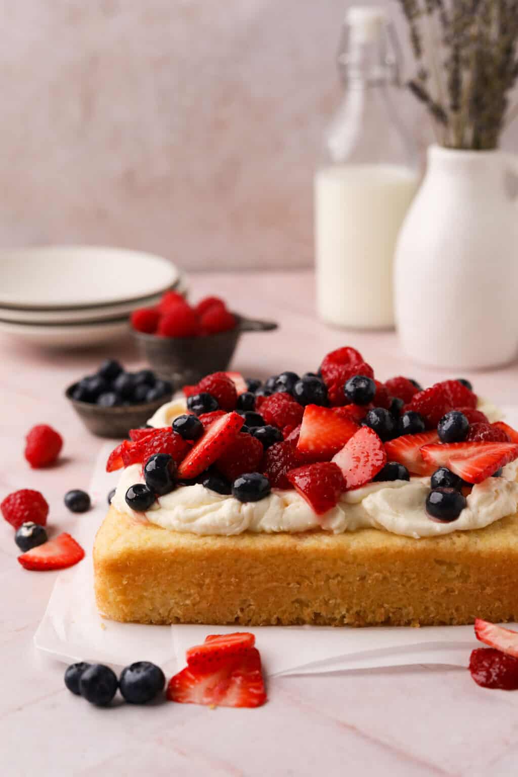 Lemon Berry Mascarpone Cake | The Sweet Occasion