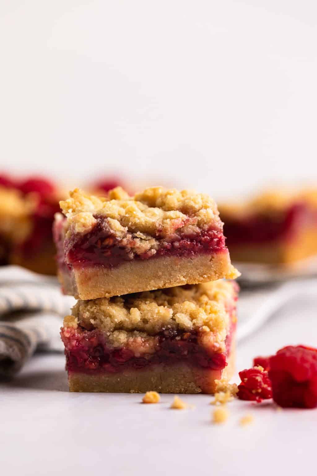Lemon Raspberry Bars With Crumble Topping | The Sweet Occasion